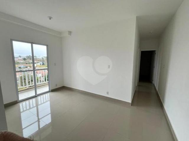 Apartamento à venda com 2 quartos no condomínio Parque Das Oliveiras, São Carlos