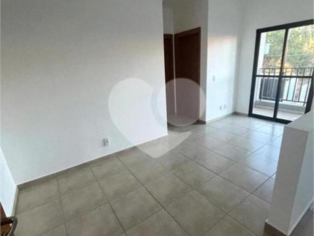 Apartamento à venda com 2 quartos, sendo 1 suíte, no condomínio Reserva Dos Pinhais, São Carlos