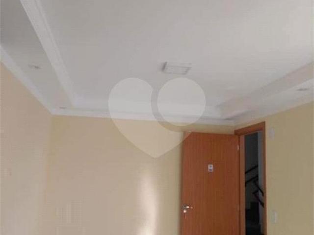 Apartamento à venda com 2 quartos no condomínio Mont Stella, São Carlos