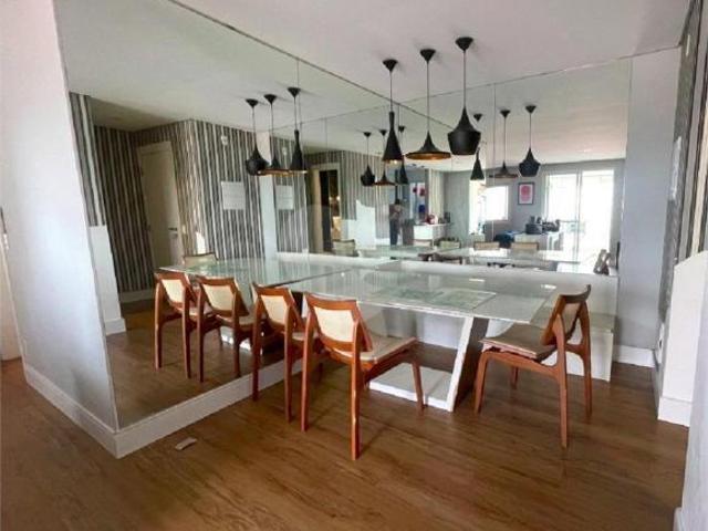Apartamento com 2 quartos à venda em Tatuapé SP