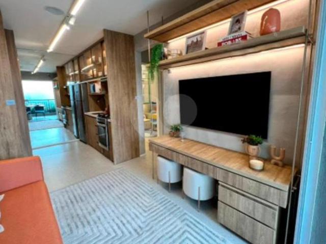 Apartamento com 2 quartos à venda em Tatuapé SP