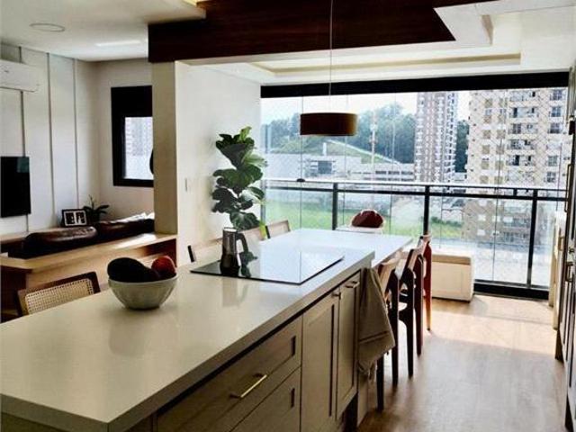 Apartamento com 2 quartos à venda em Tamboré SP