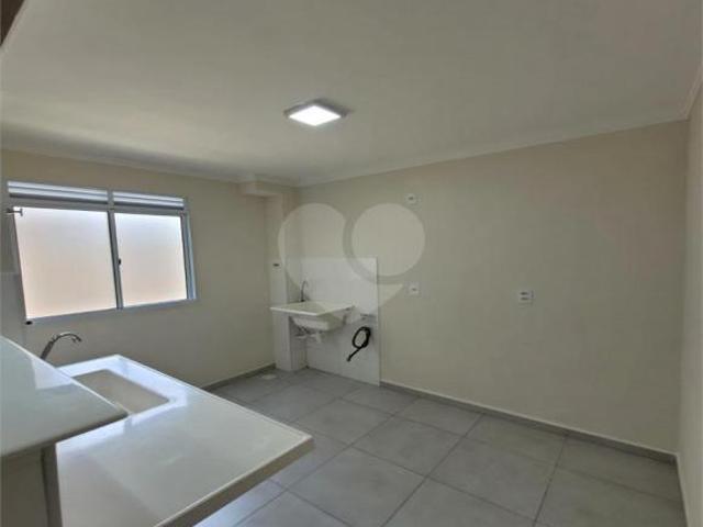 Apartamento à venda com 2 quartos no condomínio Mont Blanc, São Carlos
