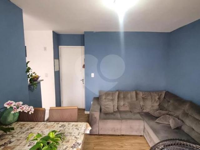Apartamento com 2 quartos à venda em Vila carmosina SP