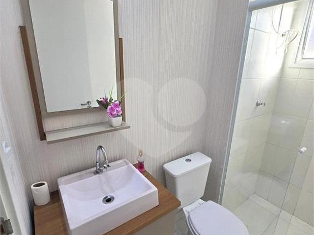 Apartamento com 2 quartos à venda em Vila carmosina SP