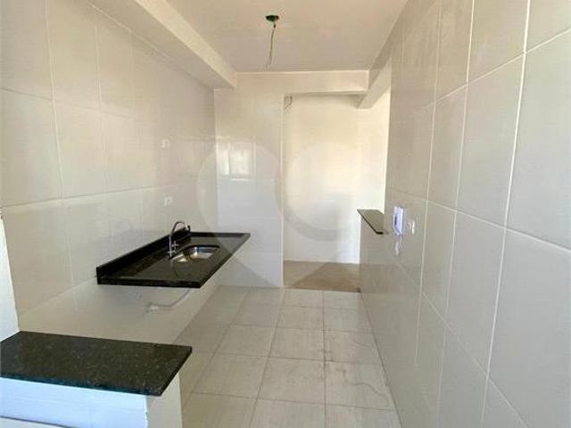 Apartamento à venda com 2 quartos, sendo 1 suíte, no condomínio Residencial Fortaleza, Guarulhos