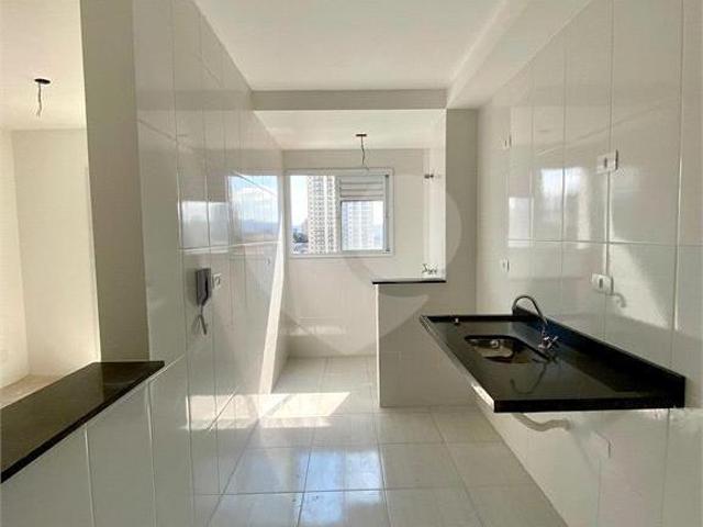 Apartamento à venda com 2 quartos, sendo 1 suíte, no condomínio Residencial Fortaleza, Guarulhos