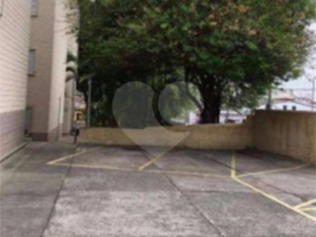 Apartamento com 2 quartos à venda em Vila iório SP