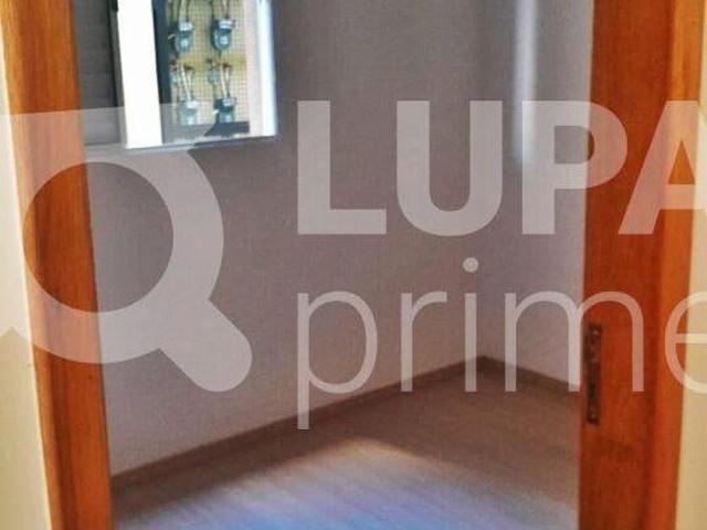 APARTAMENTO COM 2 QUARTOS À VENDA EM VILA ISOLINA MAZZEI