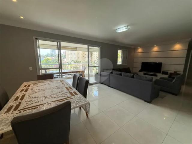 Apartamento à venda com 2 quartos, sendo 1 suíte, no condomínio Mund, São Paulo SP