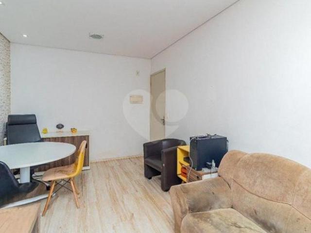 Apartamento com 2 quartos à venda em Vila roque SP