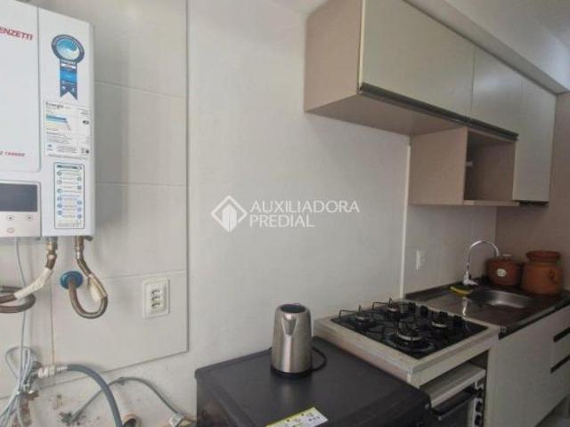 Apartamento com 2 Quartos à Venda no Centro com 44m²
