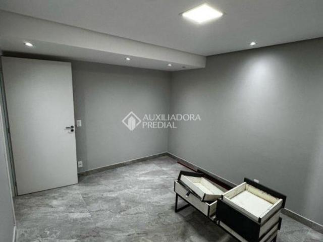 Apartamento com 2 Quartos à Venda no bairro Centro com 44m²