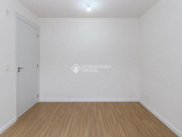 Apartamento com 2 Quartos à Venda no bairro Centro com 44m²