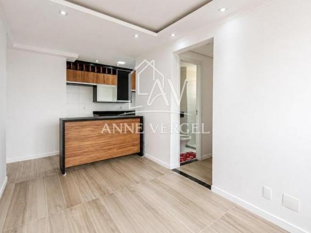 Apartamento com 2 quartos à venda no Bairro Jardim Taboão em SP com 41m² e 1 vaga de carro próximo à