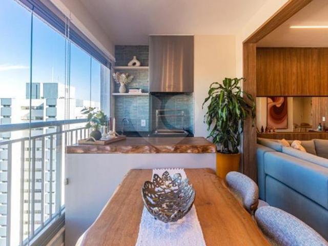 Apartamento com 2 quartos á venda na Chácara Santo Antônio, São Paulo