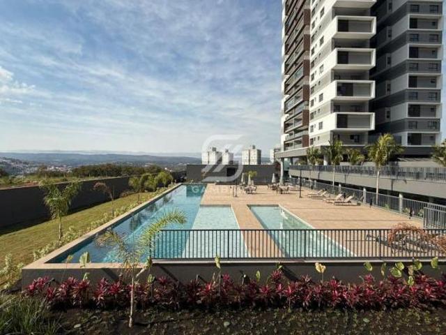 Apartamento com 2 quartos andar alto no edifício Alameda Jk em Votorantim/SP