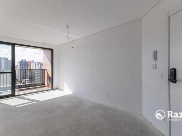 APARTAMENTO COM 2 QUARTOS ÁREA TOTAL DE 81,68m² CENTRO REF 6272