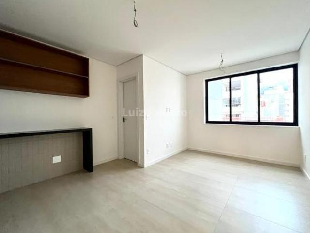 Apartamento com 2 quartos bairro Santo Antônio