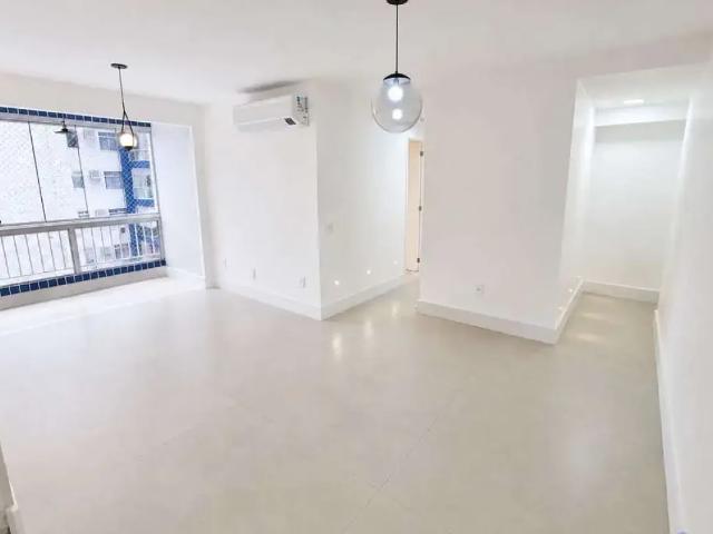 Apartamento com 2 quartos, Barra da Tijuca, Rio de Janeiro, Cod: 176