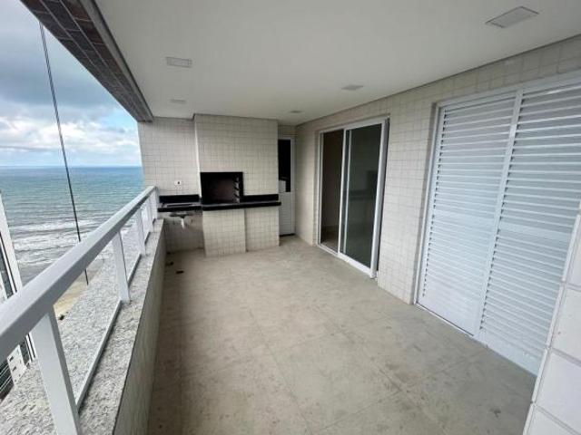 Apartamento com 2 quartos, Caiçara, Praia Grande R$ 1.34 mi