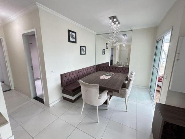 Apartamento com 2 quartos, Caiçara, Praia Grande R$ 545 mil