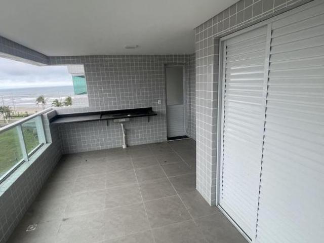 Apartamento com 2 quartos, Caiçara, Praia Grande R$ 630 mil