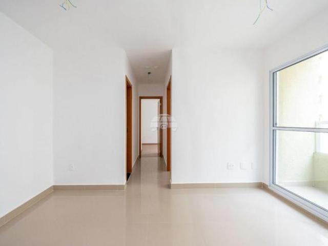 Apartamento com 2 Quartos, Churrasqueira e Vaga de Garagem na Cidade Industrial