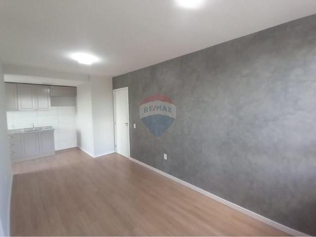 Apartamento com 2 quartos com 1 suíte no Condomínio Portal Jardim das Gardênias