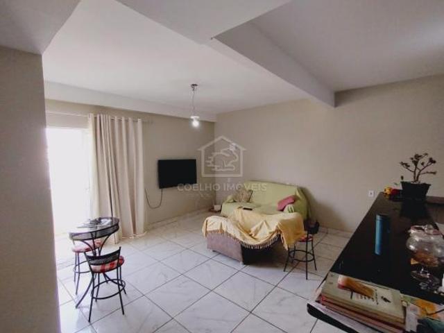 APARTAMENTO COM 2 QUARTOS COM VARANDA NO RIACHO FUNDO I