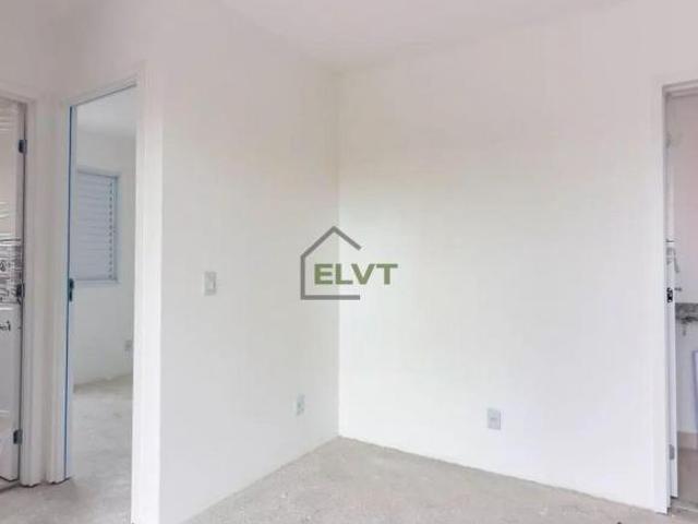 Apartamento com 2 quartos com Varanda no Umuarama, Osasco | Condomínio Ravena