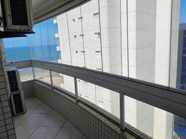 Apartamento com 2 quartos com varanda e churrasqueira com vista mar prédio pé na areia frente mar n