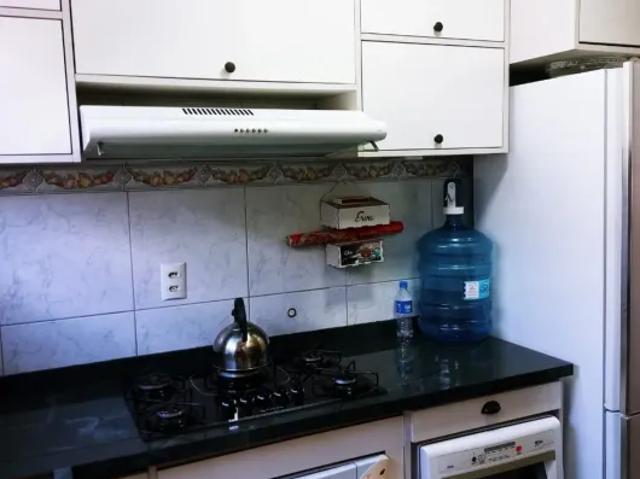 Apartamento com 2 Quartos, com box, no Bairro Humaitá