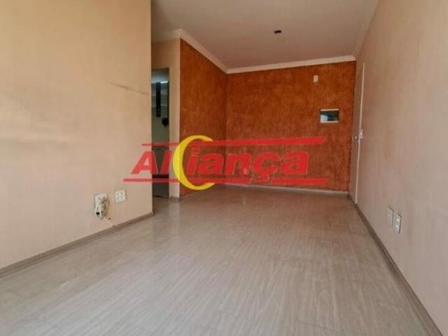 Apartamento com 2 quartos, Condomínio Golden Ville, Jardim São Judas Tadeu, Guarulhos, SP