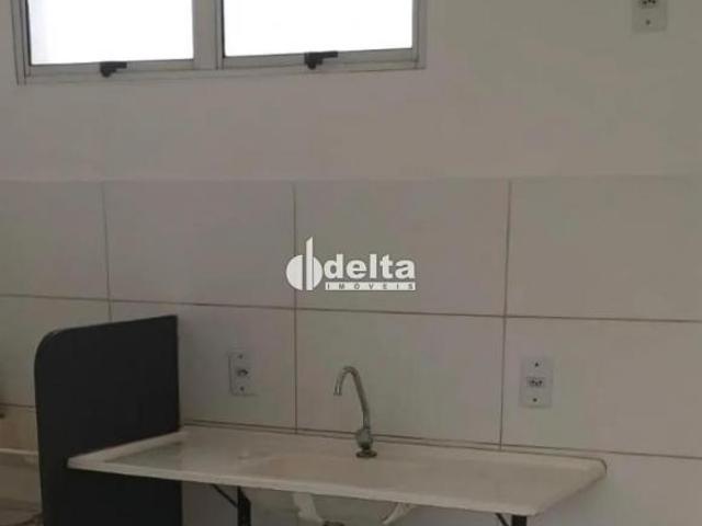 Apartamento com 2 quartos disponível para venda no bairro Jardim Patrícia em Uberlândia MG