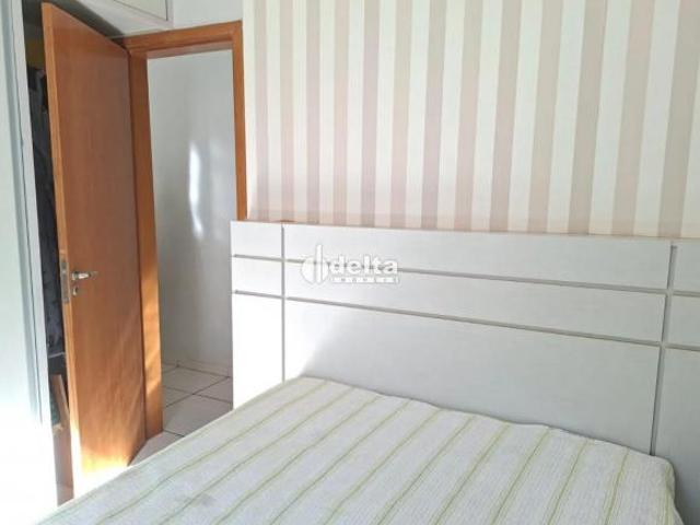 Apartamento com 2 quartos disponível para venda no bairro Laranjeiras em Uberlândia MG