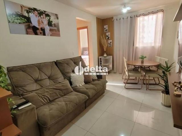 Apartamento com 2 quartos disponível para venda no bairro Martins em Uberlândia MG