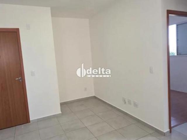 Apartamento com 2 quartos disponível para venda no bairro Shopping Park em Uberlândia MG