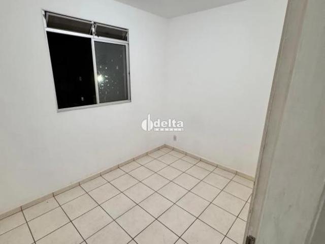 Apartamento com 2 quartos disponível para venda no bairro Shopping Park em Uberlândia MG