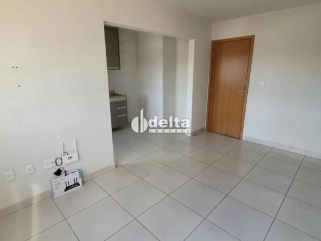 Apartamento com 2 quartos disponível para locação e venda no bairro Daniel Fonseca em Uberlândia MG