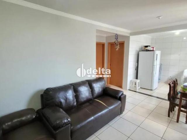 Apartamento com 2 quartos disponível para locação no bairro Jardim Holanda em Uberlândia MG