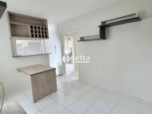 Apartamento com 2 quartos disponível para locação no bairro Shopping Park em Uberlândia MG