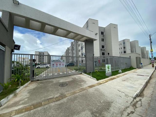 Apartamento com 2 Quartos e 3 banheiros à Venda, 47 m² por R$ 239.000