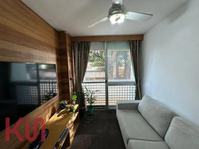Apartamento com 2 Quartos e 3 banheiros à Venda, 60 m² por R$ 520.000