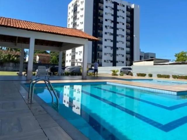 Apartamento com 2 Quartos e 3 banheiros à Venda, 67 m² por R$ 267.000