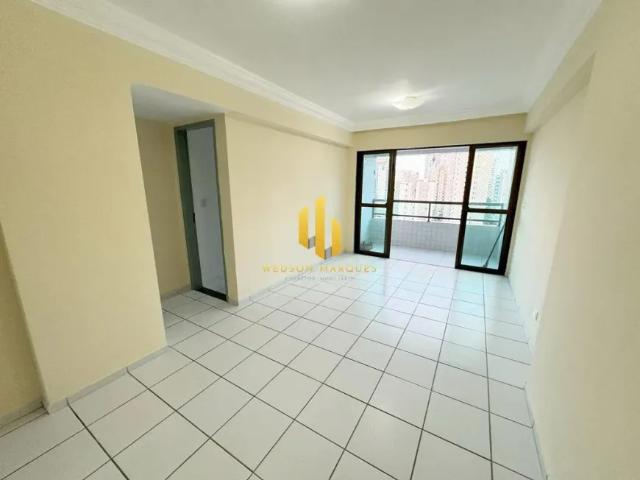Apartamento com 2 Quartos e 3 banheiros à Venda, 70 m² por R$ 490.000