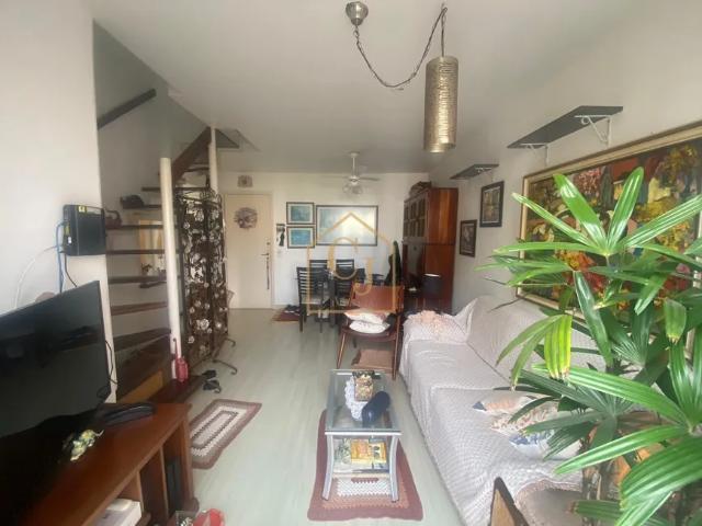 Apartamento com 2 Quartos e 3 banheiros à Venda, 80 m² por R$ 765.000