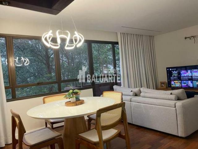 Apartamento com 2 Quartos e 3 banheiros à Venda, 98 m²