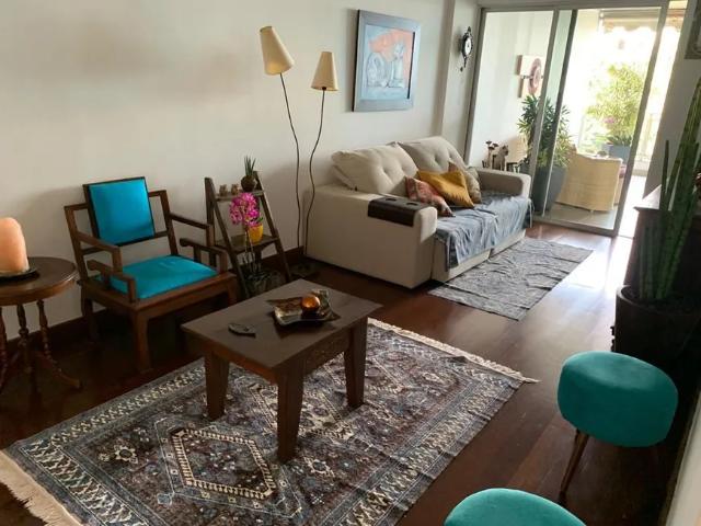 Apartamento com 2 Quartos e 3 banheiros à Venda, 102 m² por R$ 1.500.000