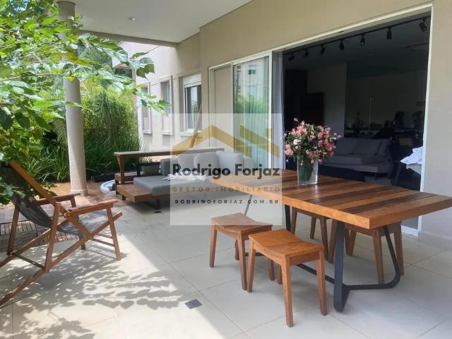 Apartamento com 2 Quartos e 3 banheiros à Venda, 200 m² por R$ 2.290.000